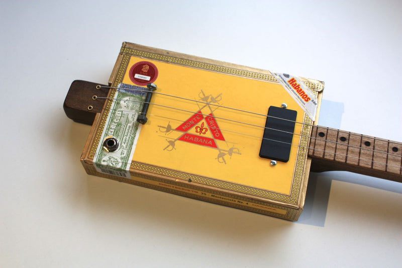 Montecristo fretless - 3 String Cigar Box Guitar by ChickenboneJohn ...