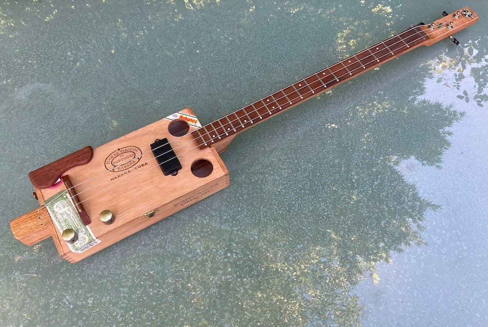 Chickenbone John, handmade - Cigar Box Guitars, 3 string ...